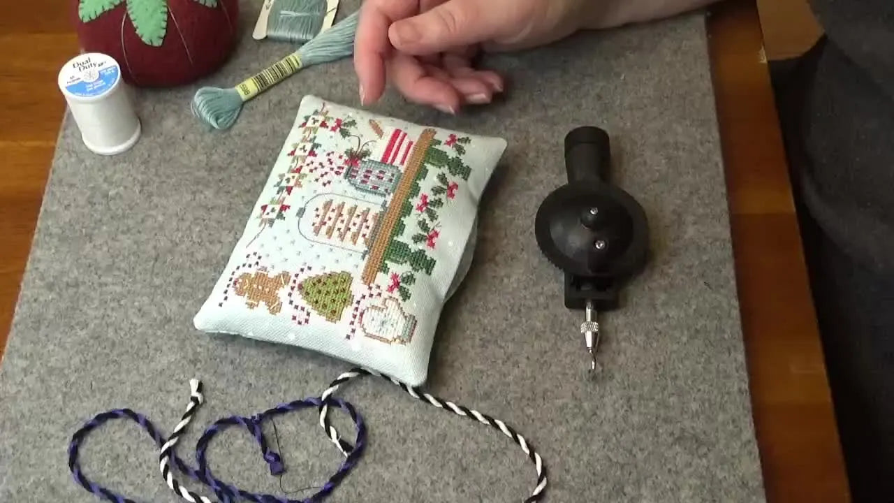 Master Custom Cording for Cross Stitch with Helen D – EmbroideryHooping